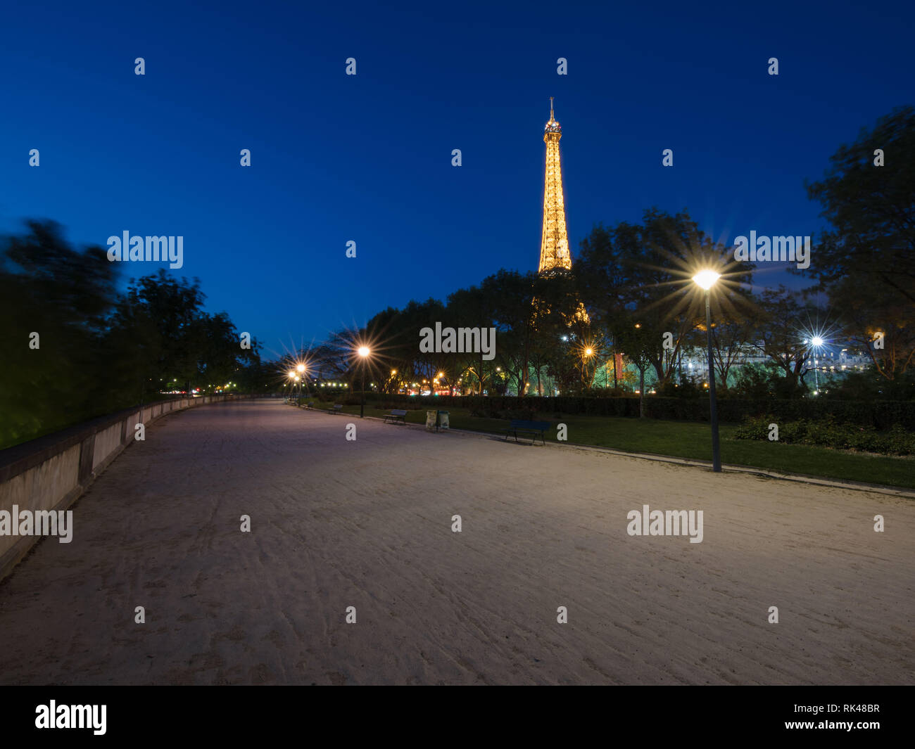 The late evening view down to the Eiffel Tower in Paris Stock Photo - Alamy