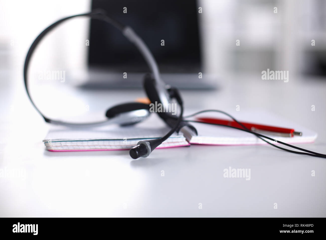 Communication support, call center and customer service help desk. VOIP ...