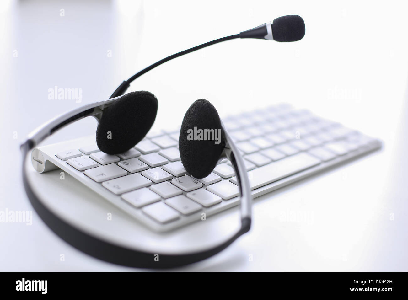 Communication support, call center and customer service help desk. VOIP ...