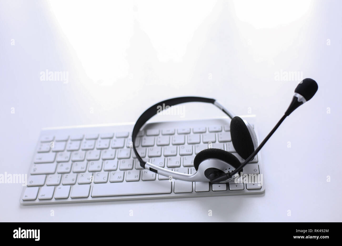 Communication support, call center and customer service help desk. VOIP ...