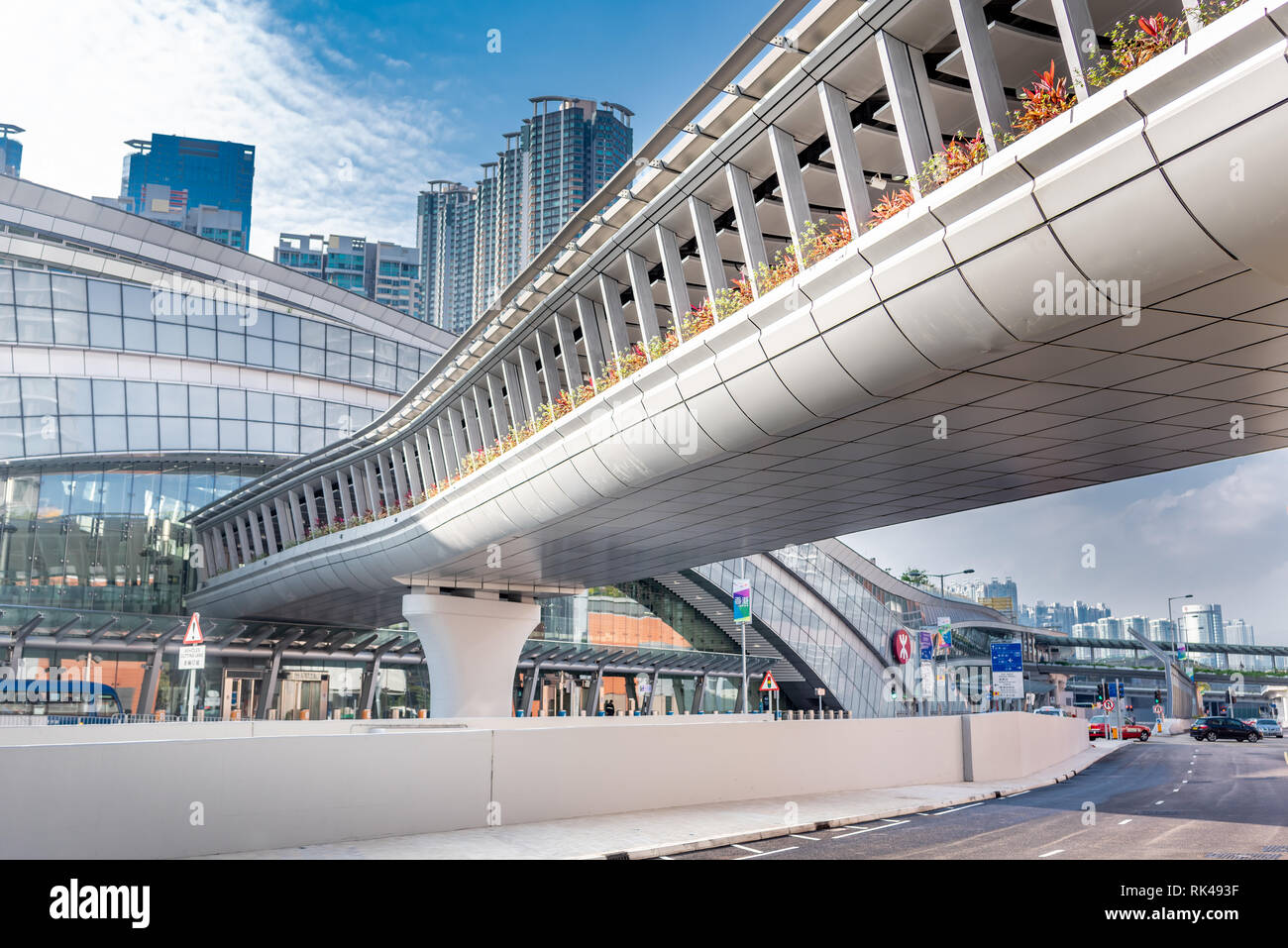 Kowloon station architecture hi-res stock photography and images - Alamy