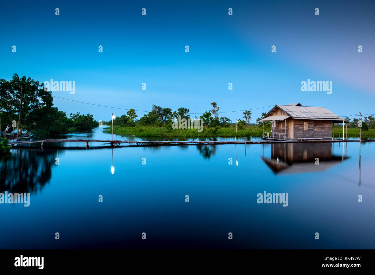 Dayak kalimantan hi-res stock photography and images - Alamy