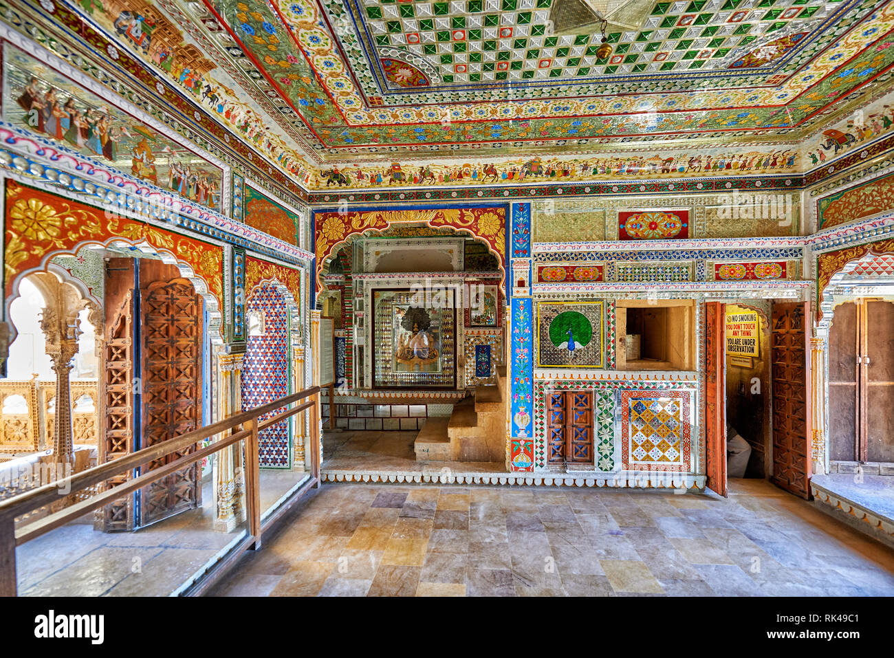 colorful mirrored room inside Kothari Patwa Haveli, Jaisalmer ...