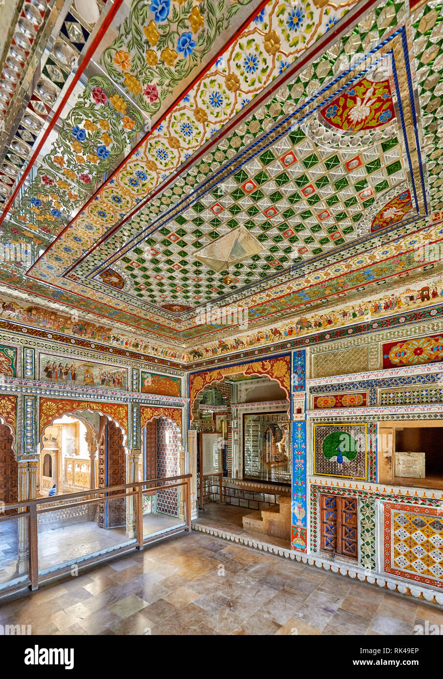 colorful mirrored room inside Kothari Patwa Haveli, Jaisalmer ...