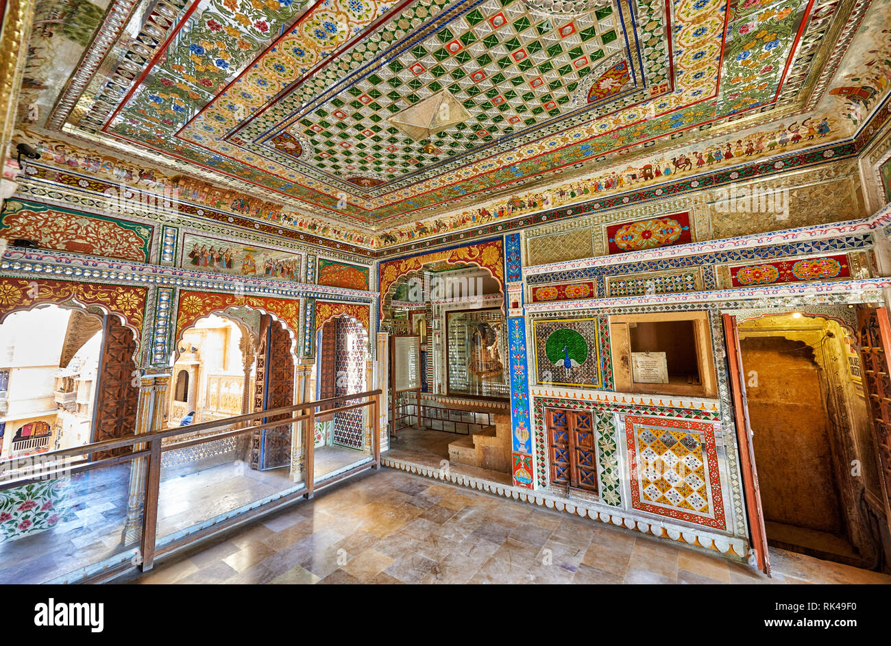 colorful mirrored room inside Kothari Patwa Haveli, Jaisalmer ...