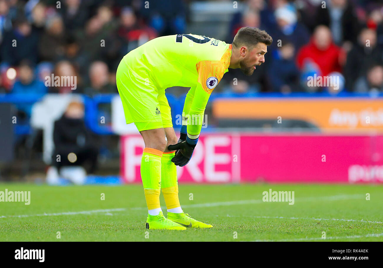 Side concede first goal hi-res stock photography and images - Alamy