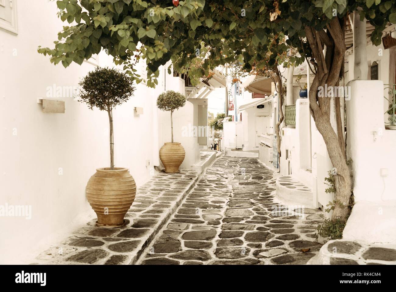 Street with Traditional Greek architecture in Mykonos Island, Greece ...