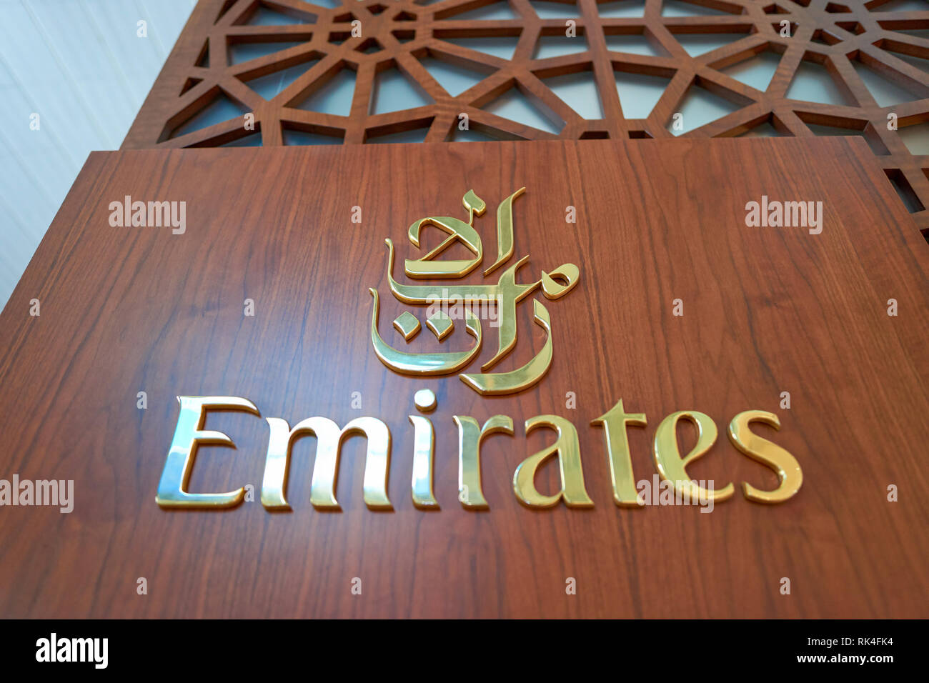 Emirates Airlines Logo High Resolution Stock Photography and Images - Alamy