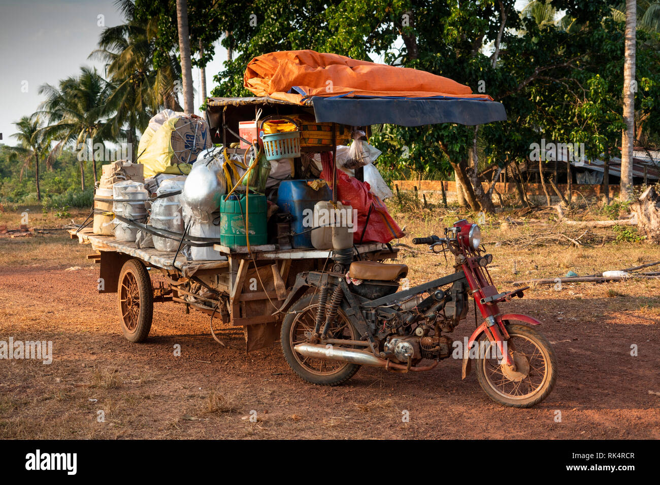Chipat hi-res stock photography and images - Alamy