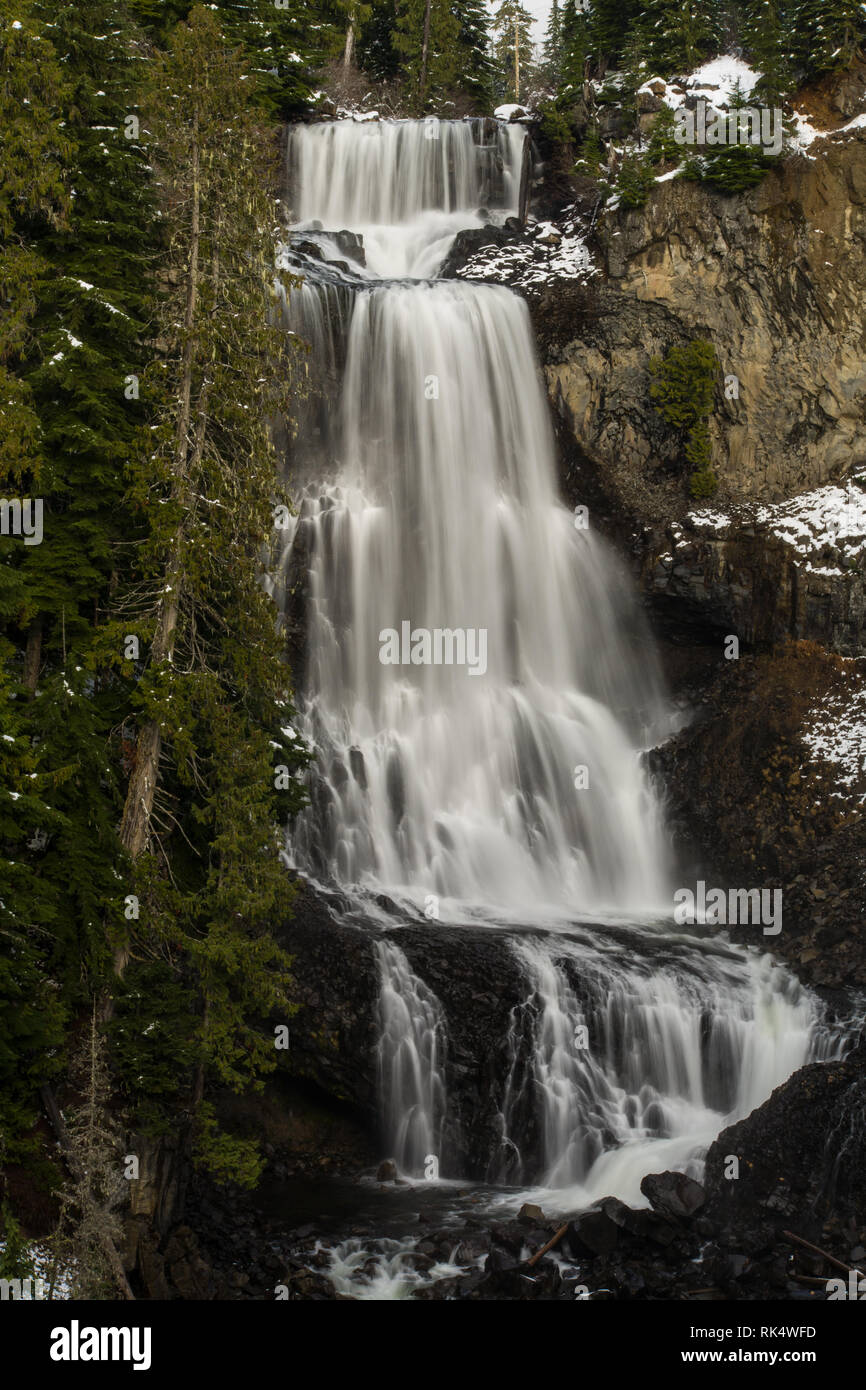 Alexander falls hi-res stock photography and images - Alamy
