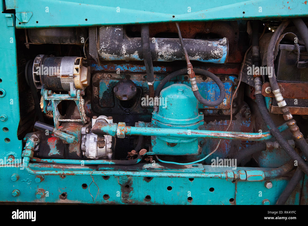 Mechanic repairing tractor hi-res stock photography and images - Alamy