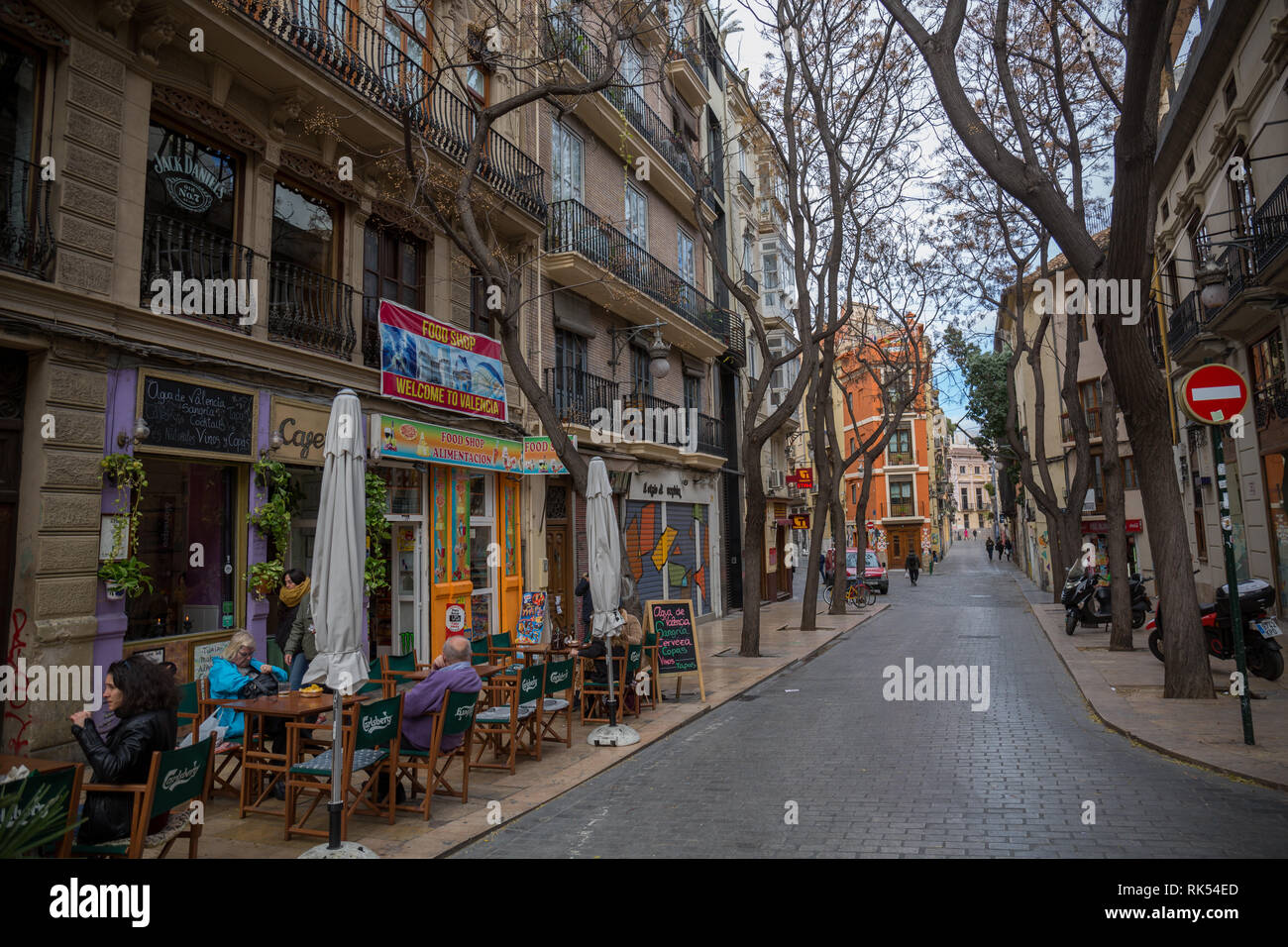 Beautiful streets valencia hi-res stock photography and images - Alamy