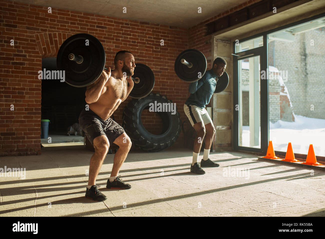 Weightlifters hi-res stock photography and images - Alamy