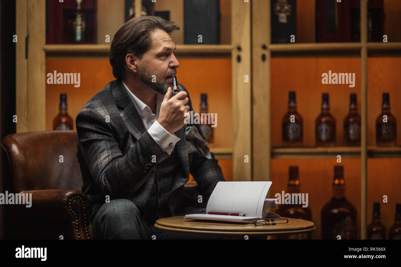 Pipe and journal hi-res stock photography and images - Alamy