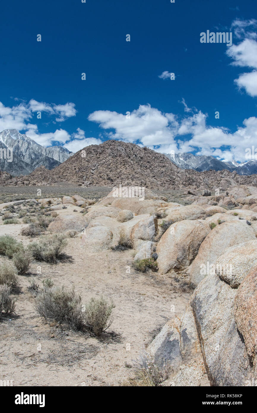 Alabama Hills Recreation Area in Lone Pine California features weird ...