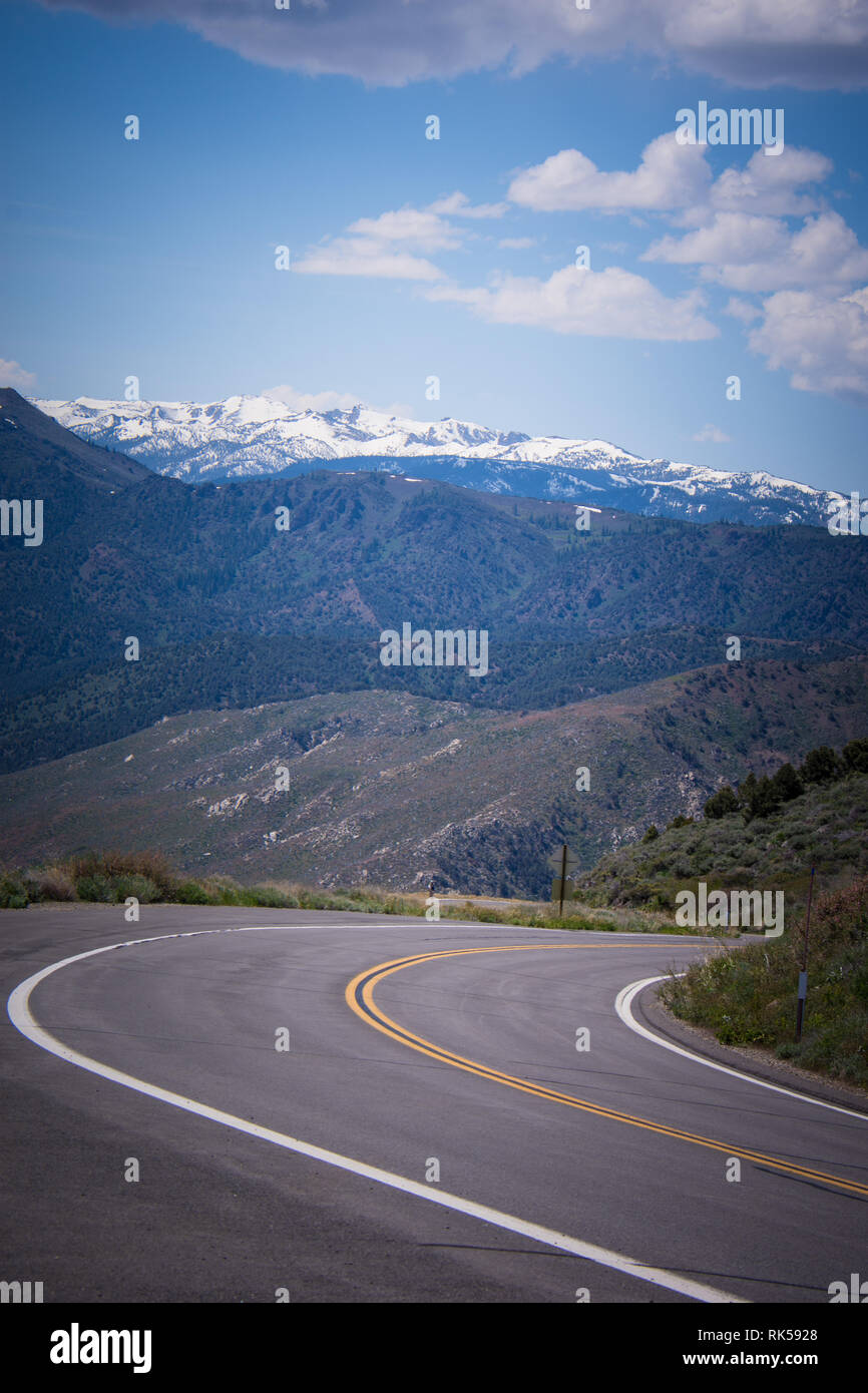 Monitor pass hi-res stock photography and images - Alamy