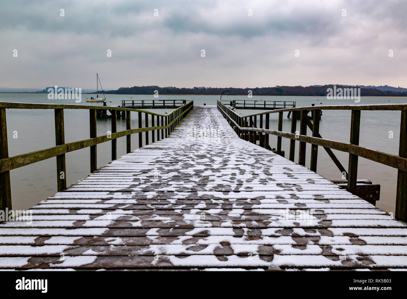 Thin Snow High Resolution Stock Photography and Images - Alamy