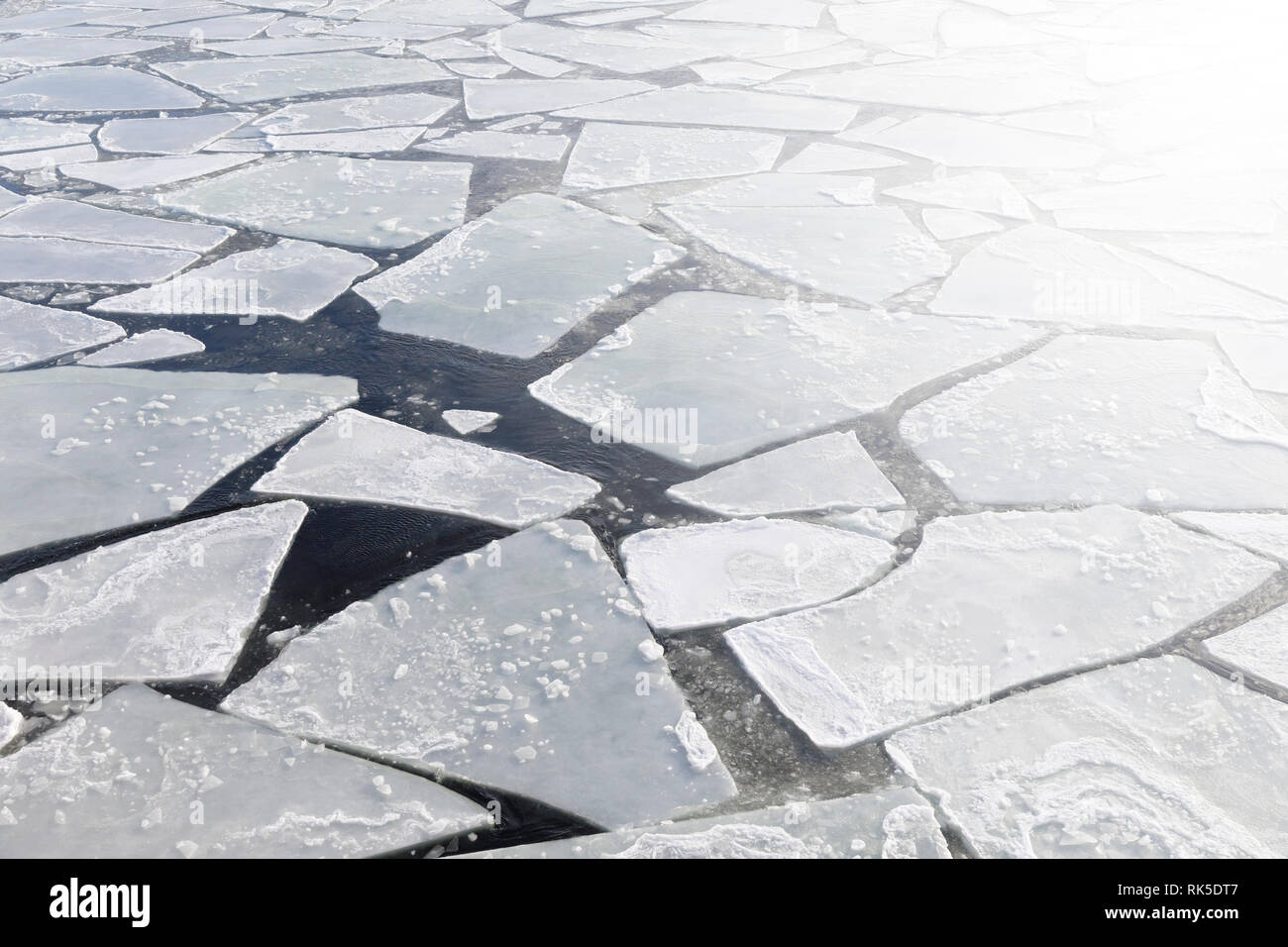 Ice at the sea hi-res stock photography and images - Alamy