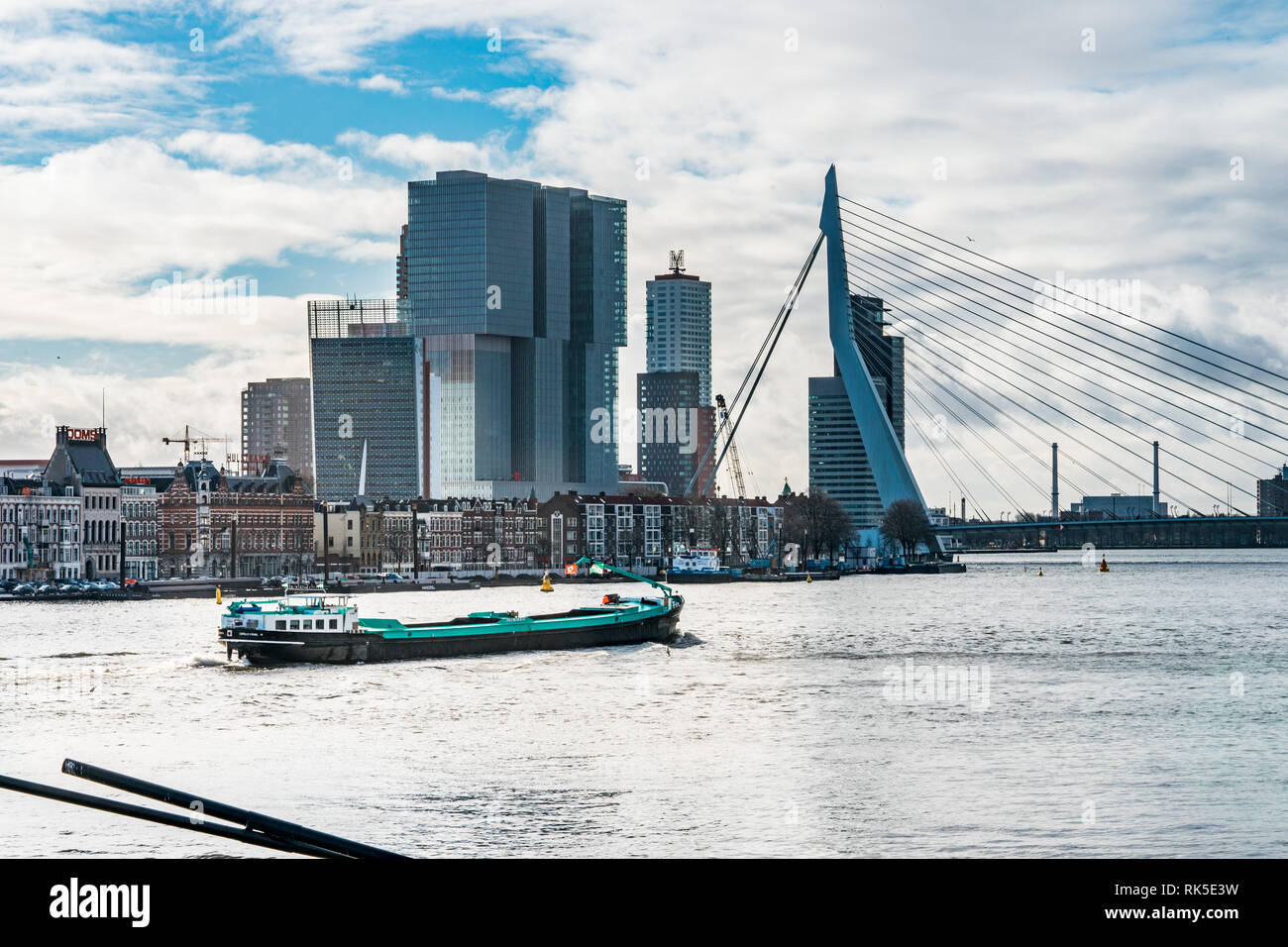 Erasmus bridge landmark in Rotterdam Stock Photo - Alamy