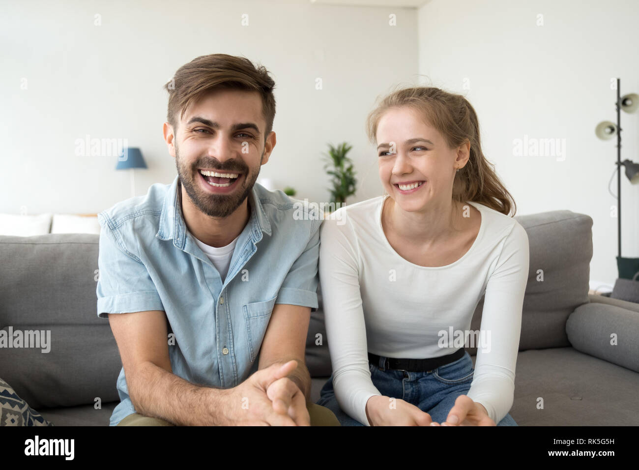 Lifestyle bloggers hi-res stock photography and images - Alamy