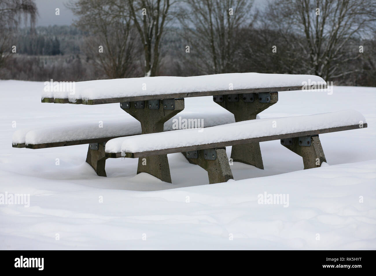 Wooden snowscape hi-res stock photography and images - Alamy