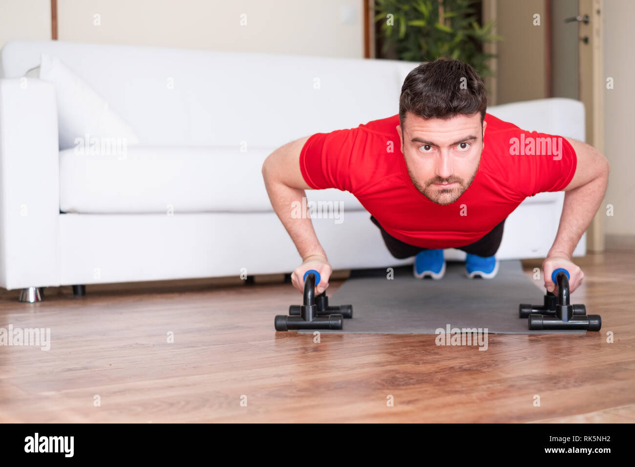 Pushup man hi-res stock photography and images - Alamy
