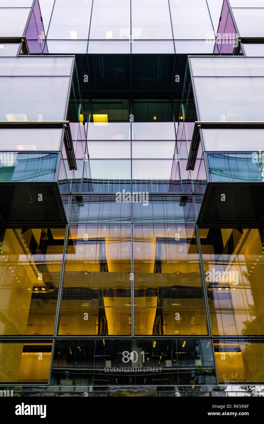 801 tower hi-res stock photography and images - Alamy