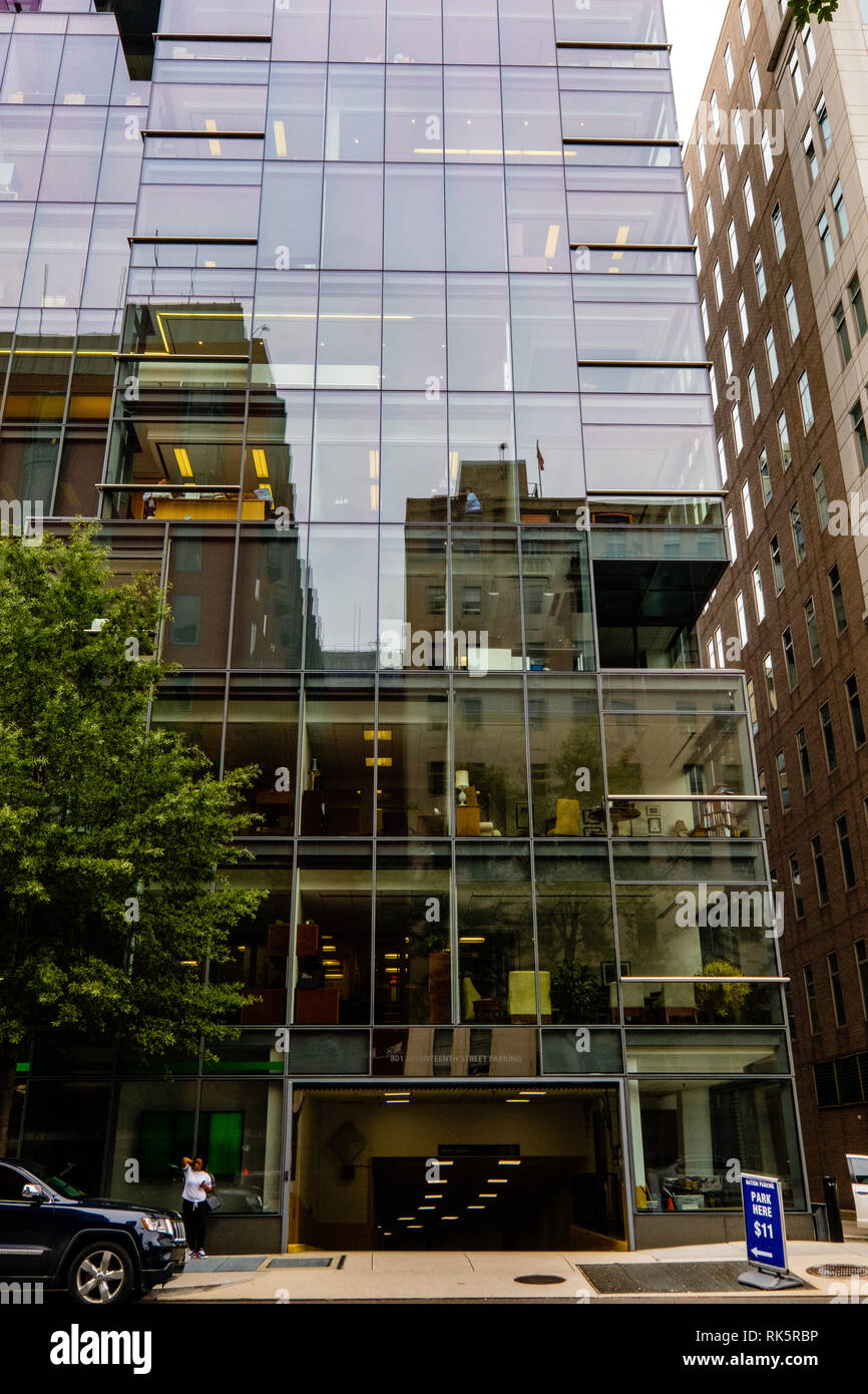 801 tower hi-res stock photography and images - Alamy