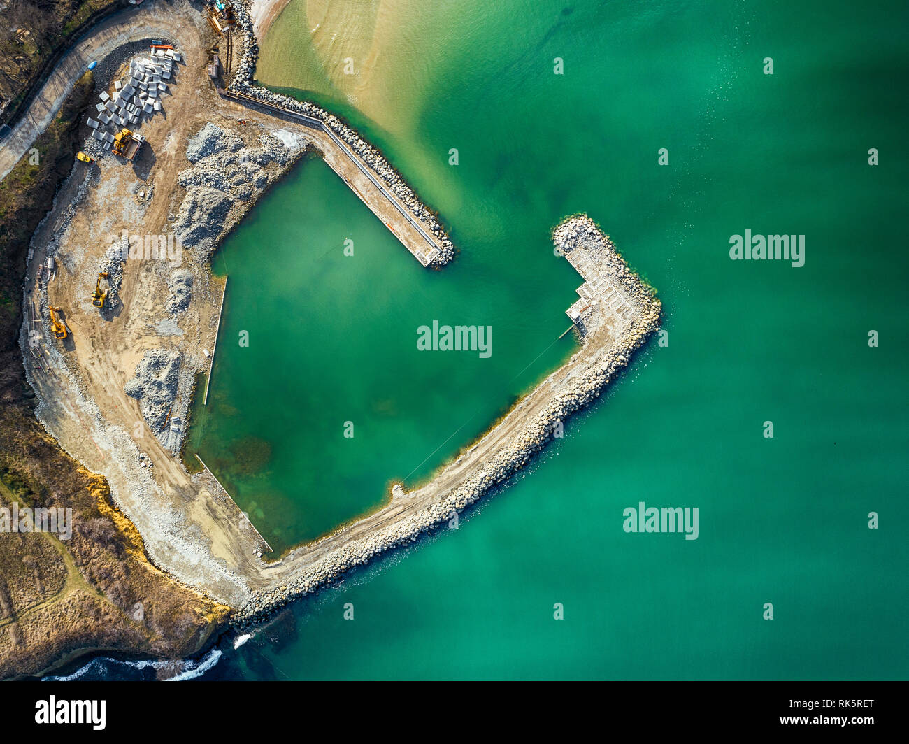 Building a new breakwater in Kraimorie Burgas Stock Photo - Alamy