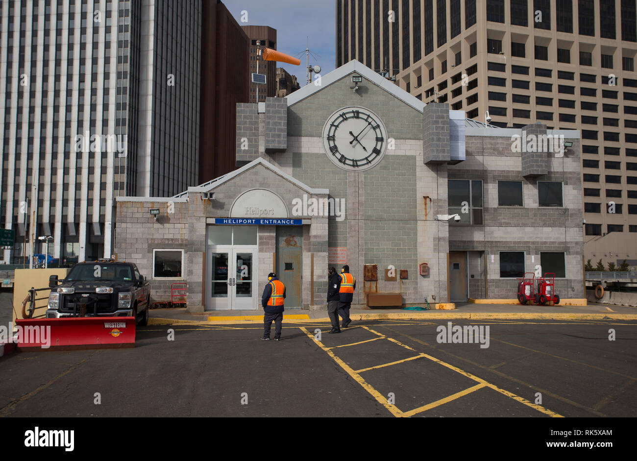 Downtown Manhattan Heliport, Pier 6, New York, NY 10004, USA, General ...