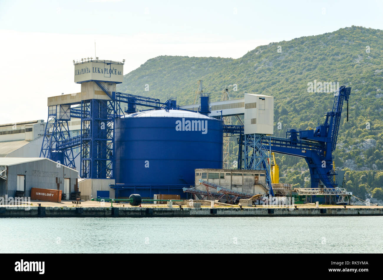 Luka ploce hi-res stock photography and images - Alamy