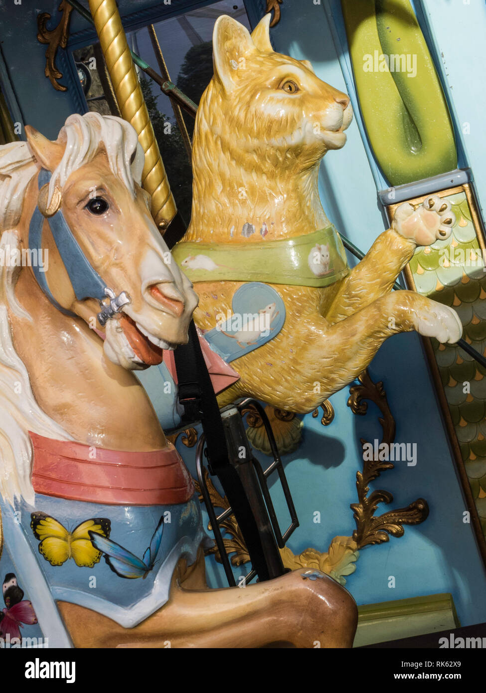 Carousel animals hi-res stock photography and images - Alamy