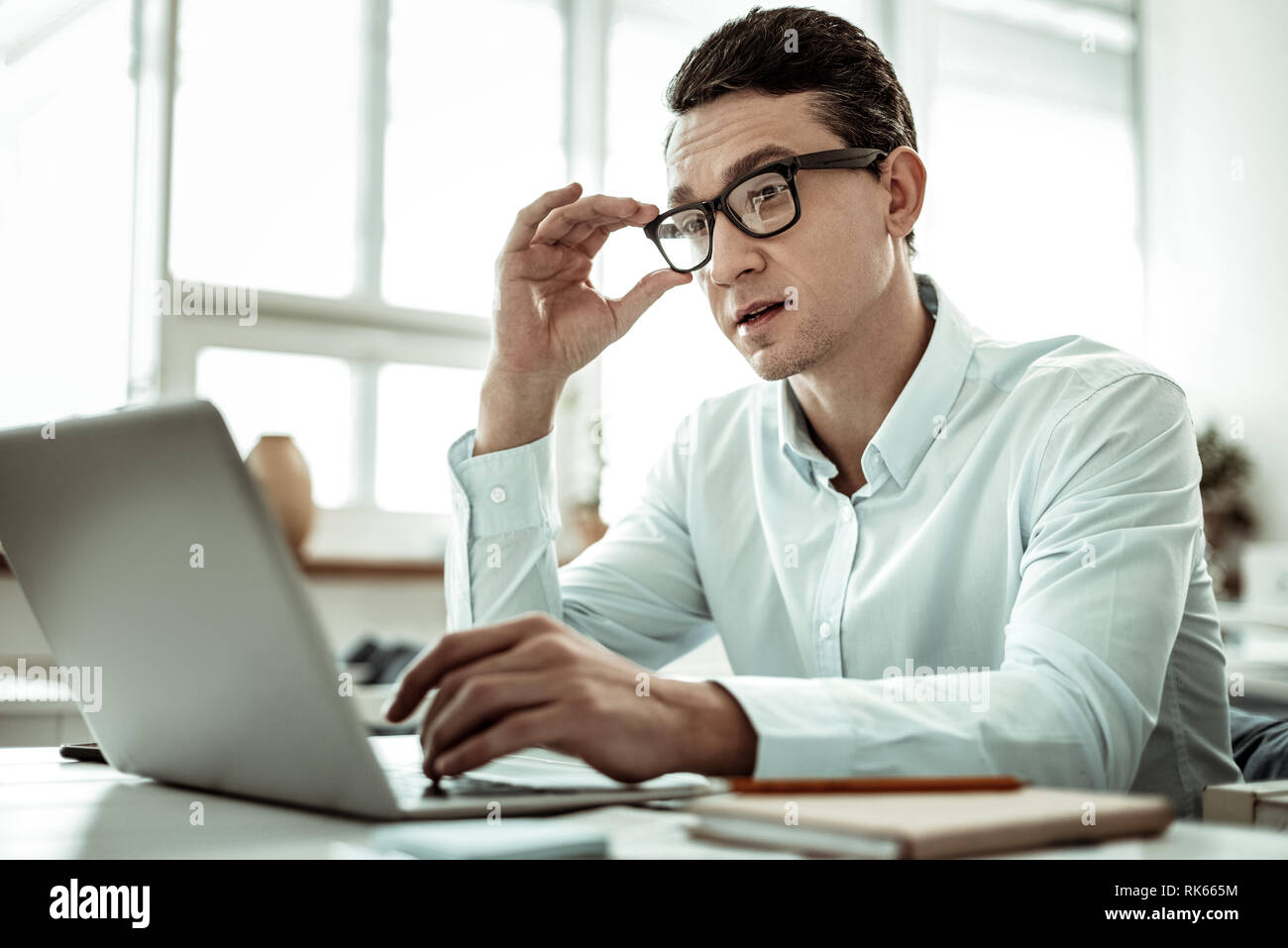 Workplace article hi-res stock photography and images - Alamy