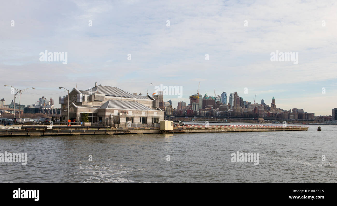 Downtown Manhattan Heliport, Pier 6, New York, NY 10004, USA, General ...