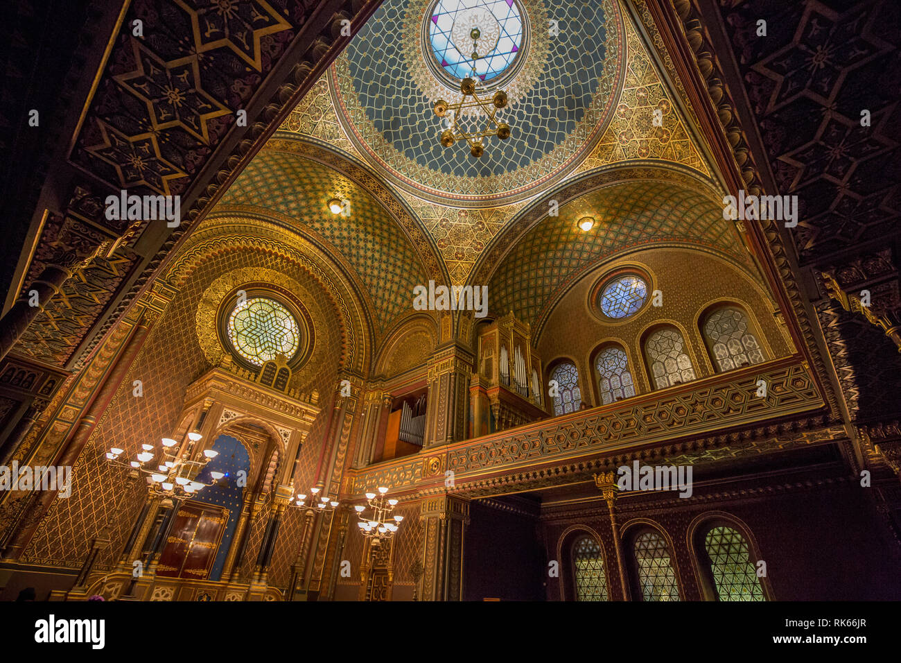 Spanish Synagogue in the center of Prague, Czech Republic Stock Photo ...