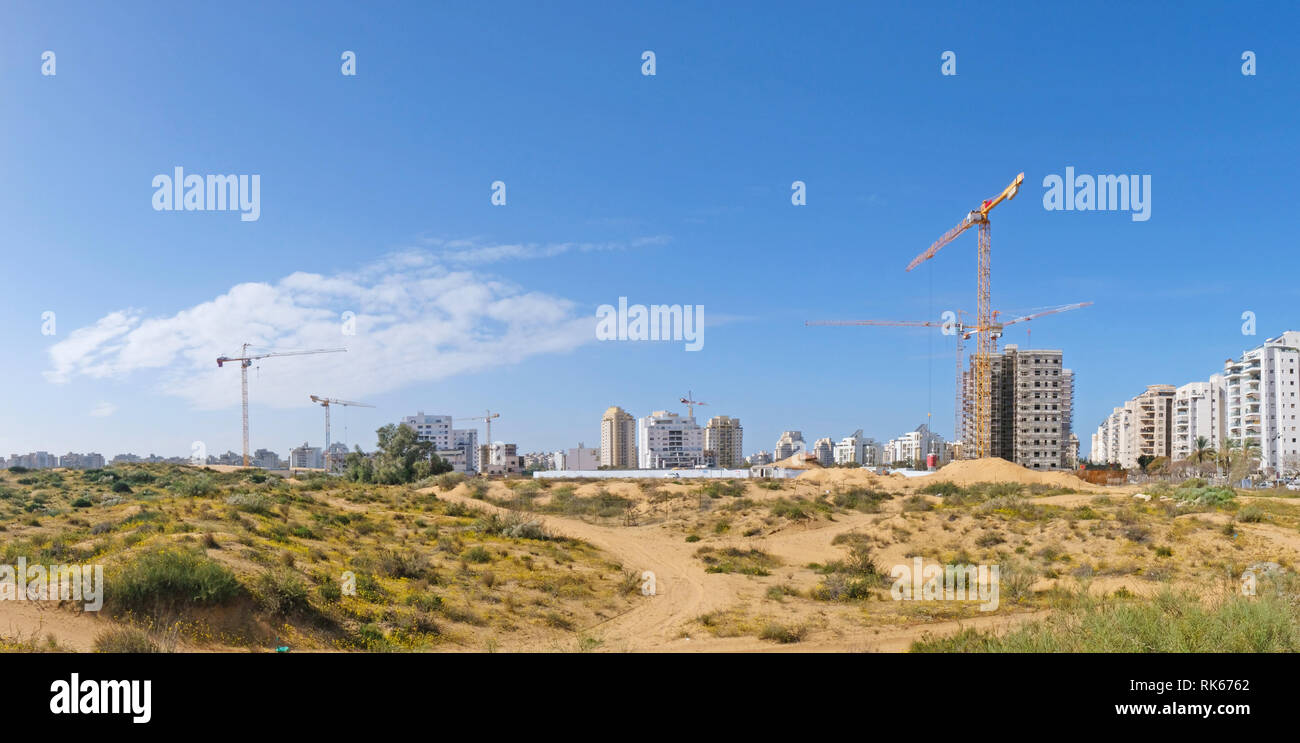 Holon israel hi-res stock photography and images - Alamy