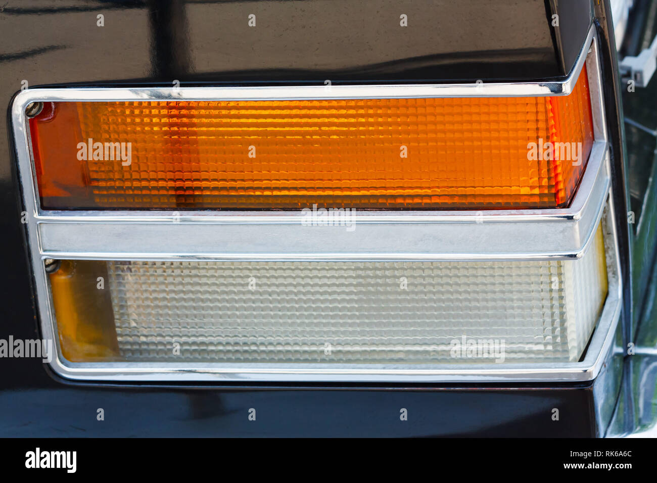 Vintage car lateral view hi-res stock photography and images - Alamy