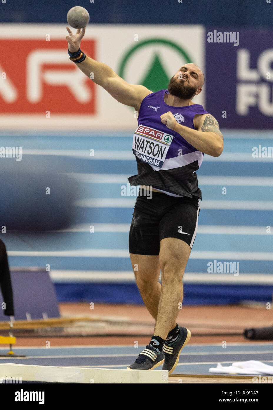 Shot put mens hi-res stock photography and images - Alamy
