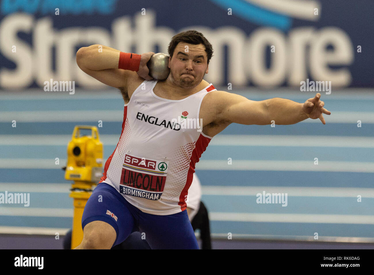 Mens shot put final hi-res stock photography and images - Alamy