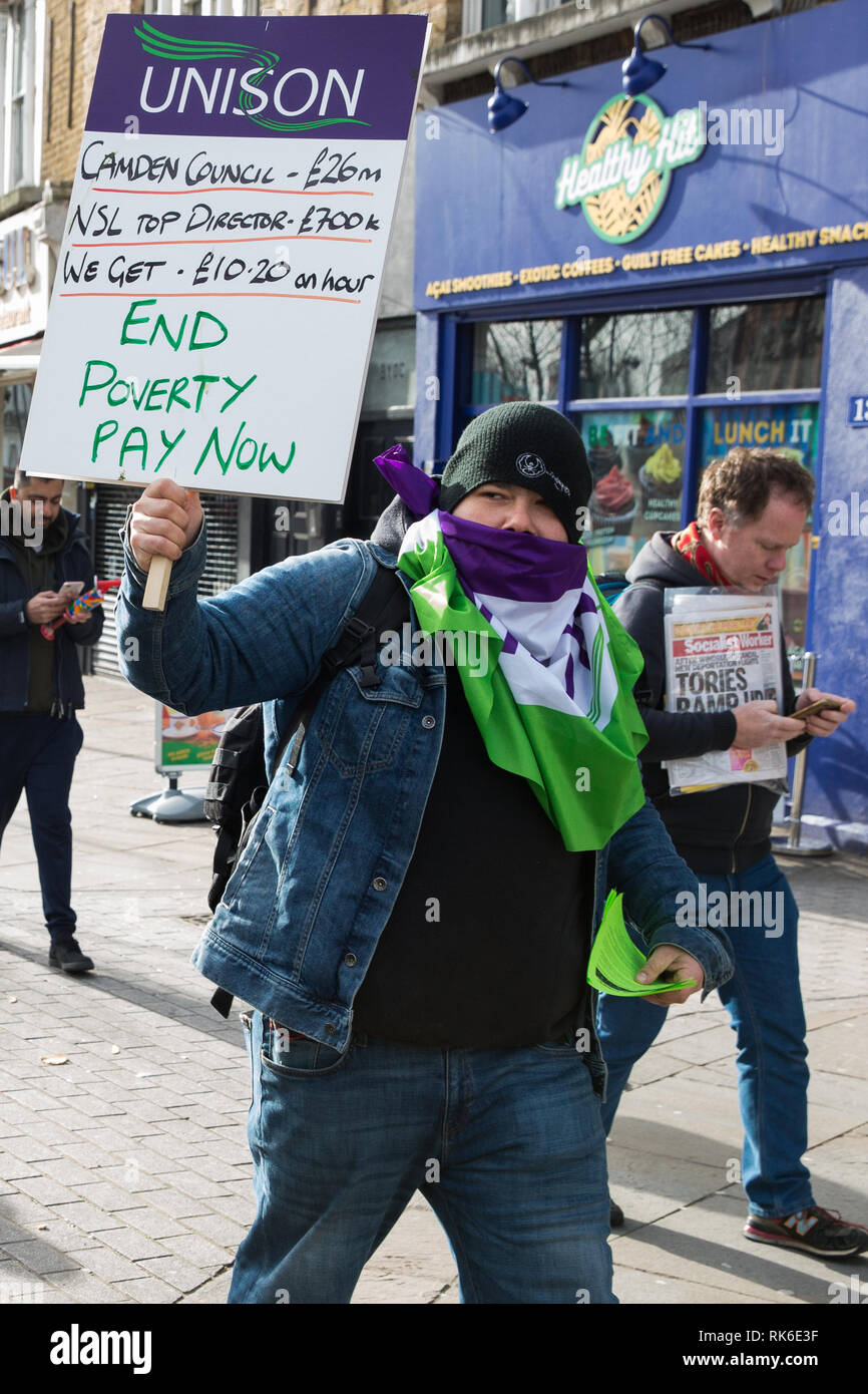 Strike protest signs vertical hi-res stock photography and images - Alamy