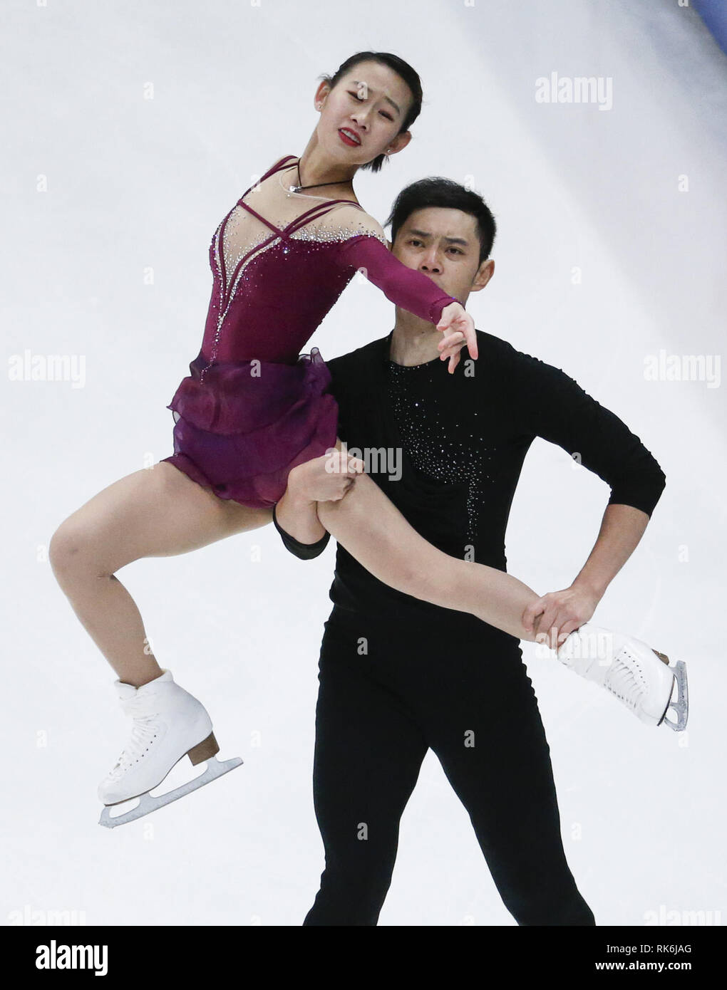 Los Angeles, California, USA. 9th Feb, 2019. Cheng Peng and Yang Jin of ...