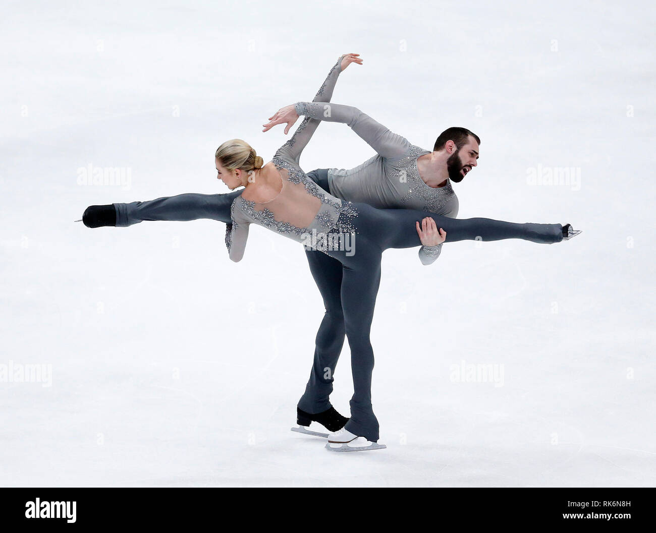 Anaheim, USA. 9th Feb, 2019. Ashley Cain (L) and Timothy Leduc of the ...