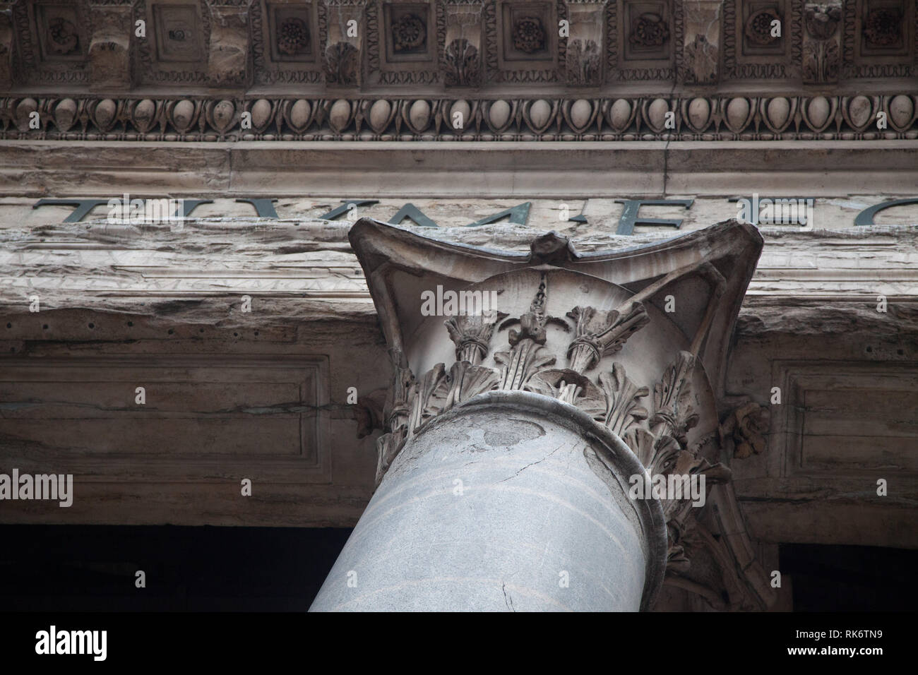 Pillars of the Pantheon in Rome Stock Photo - Alamy