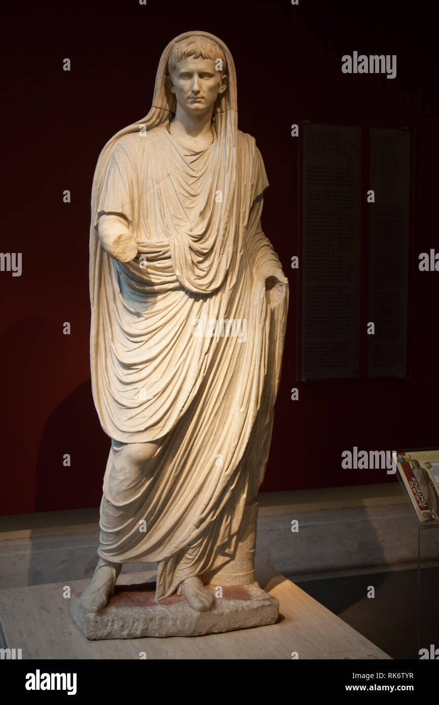 Augustus as pontifex maximus hi-res stock photography and images - Alamy