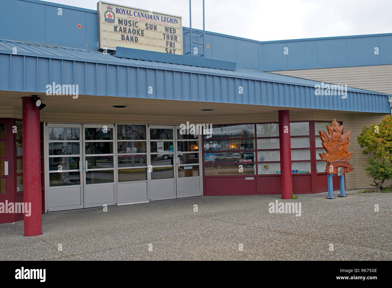 Royal canadian legion building hi-res stock photography and images - Alamy
