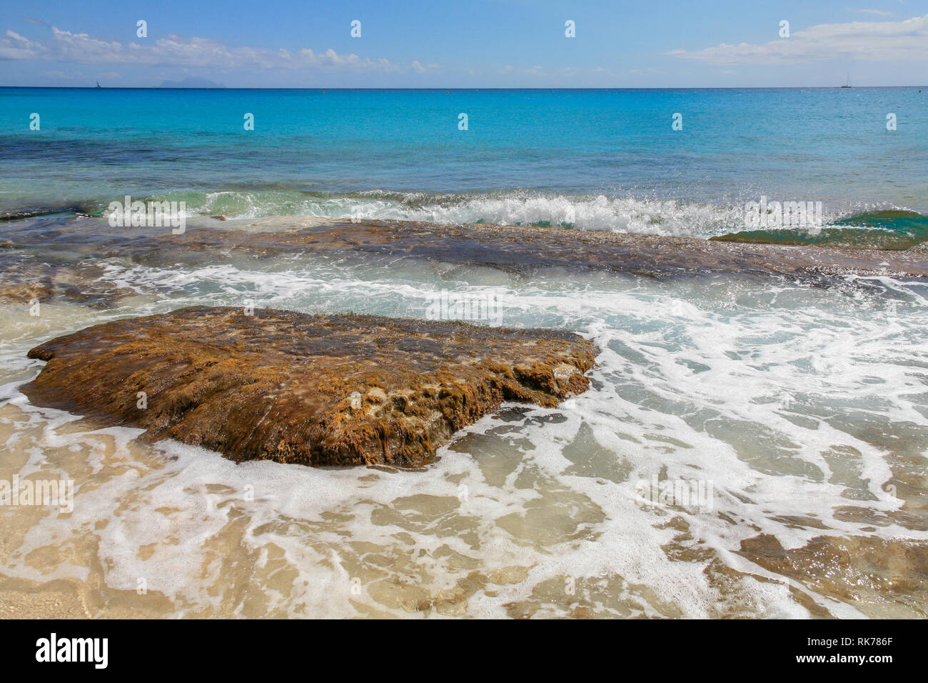 The island of Sint Eustatius in the Caribbean Stock Photo - Alamy