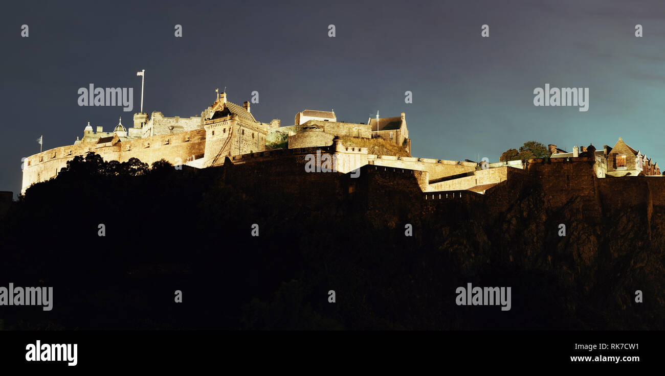 Edinburgh castle panorama as the famous city landmark. United Kingdom ...