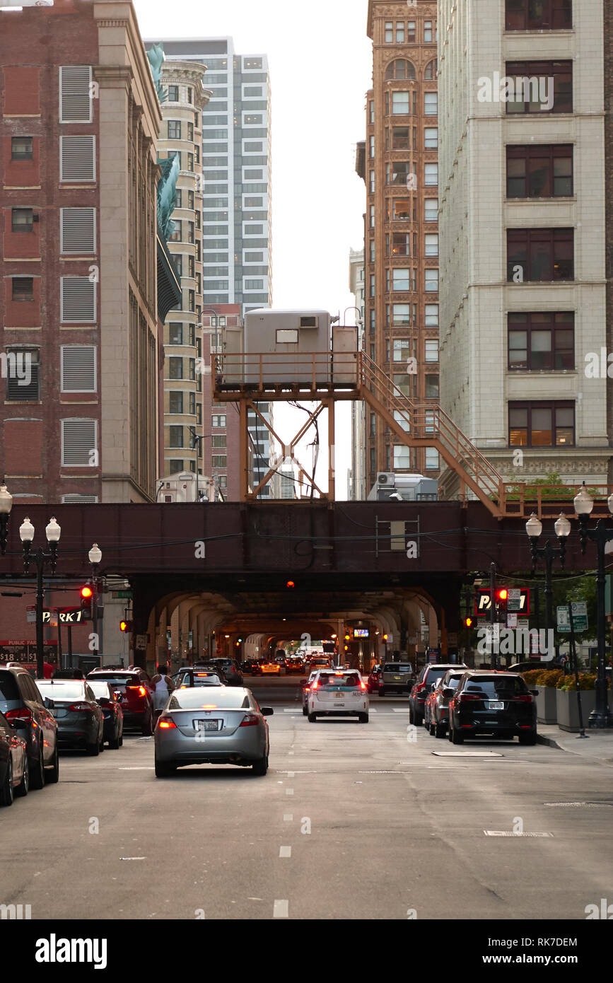 Chicago Downtown Street traffic Stock Photo - Alamy