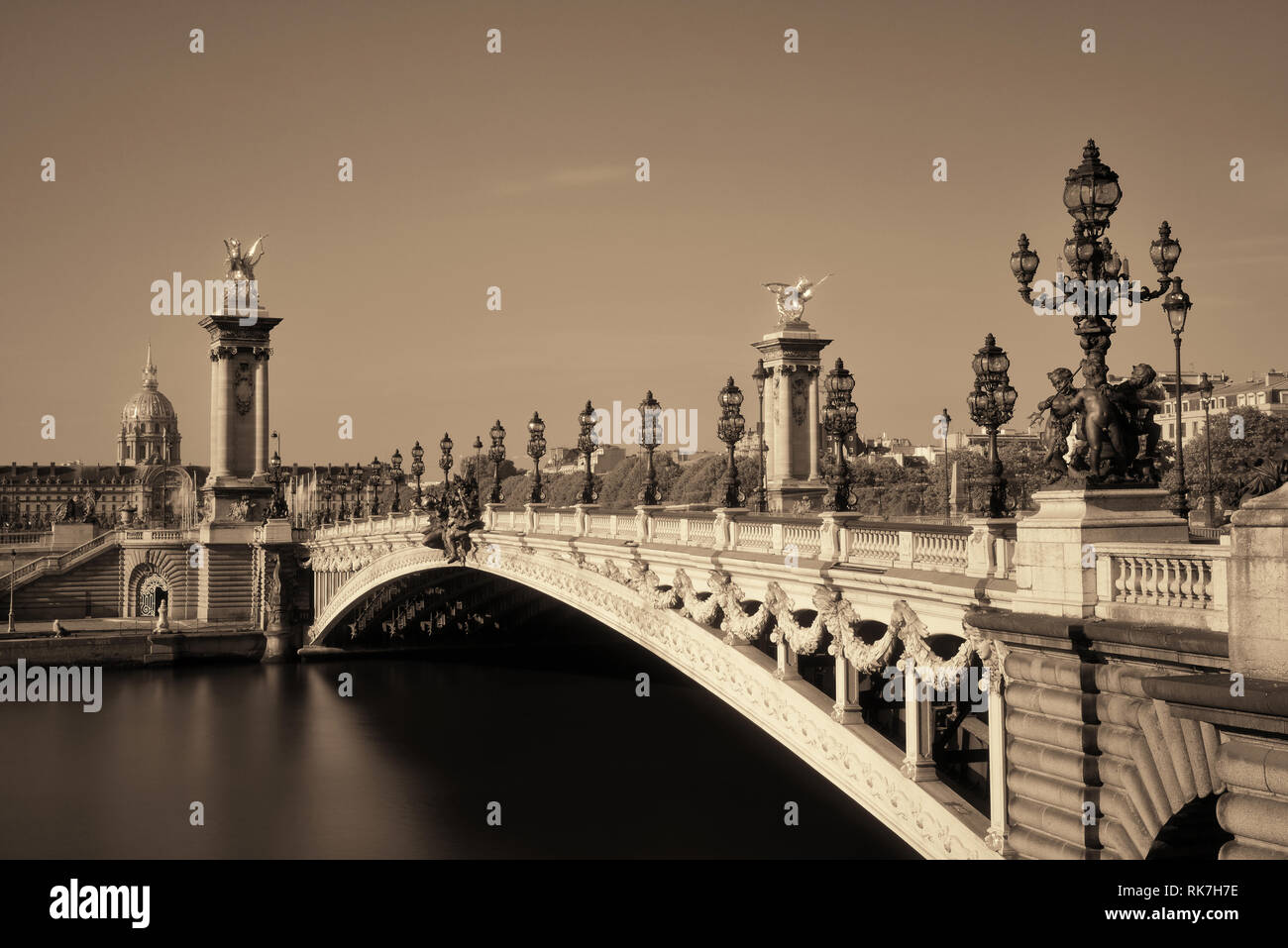 Napoléon iii bridge in paris hi-res stock photography and images - Alamy