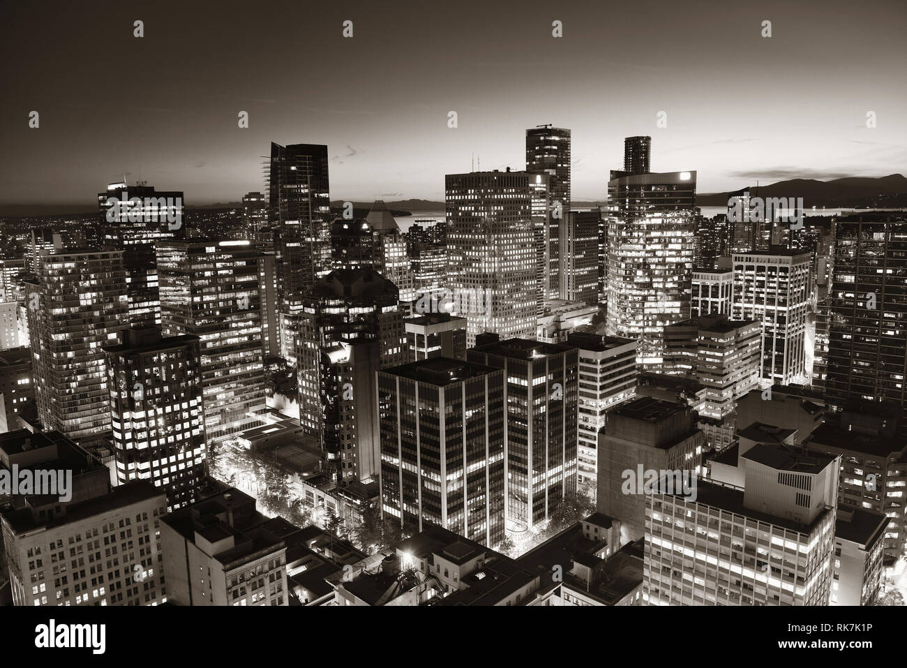 Vancouver rooftop view with urban architectures at dusk Stock Photo - Alamy